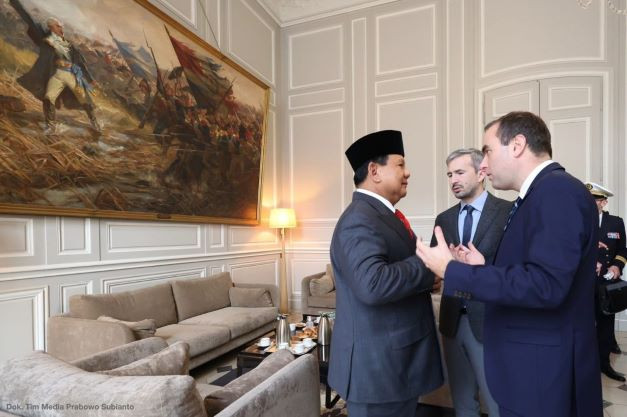 Menhan RI Prabowo Temui Menteri Angkatan Bersenjata Prancis Sebastien ... Menhan RI Prabowo Temui Menteri Angkatan Bersenjata Prancis Sebastien ...